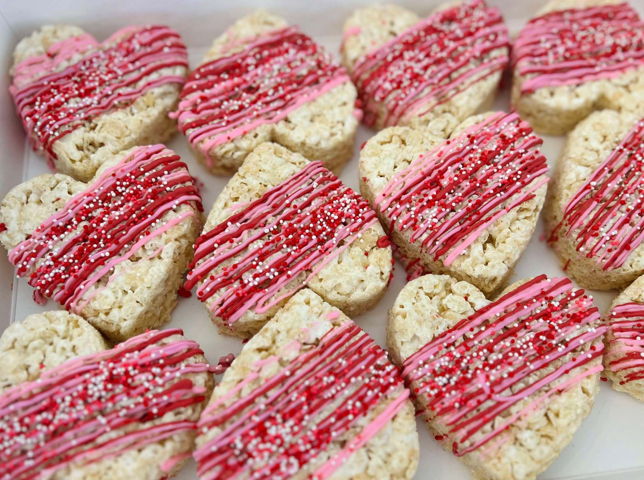 Heart Rice Krispie Treats (1 dozen) | Sweets by Morgan